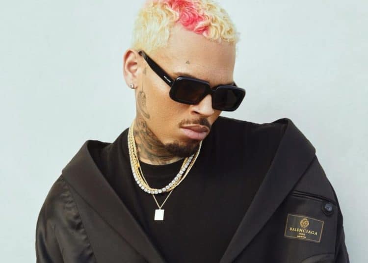 Chris Brown's Album "Breezy" Debuts At #4 On US Billboard 200