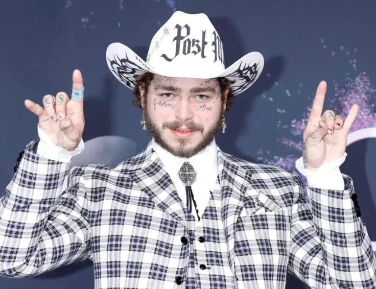Post Malone Earns Record Ninth RIAA Diamond With "Wow."